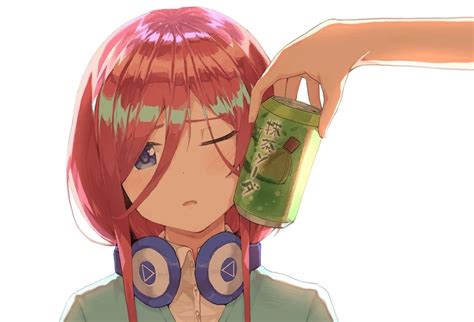 Whoever Did This To Miku We Should Kick Their Butt Rmikunakano