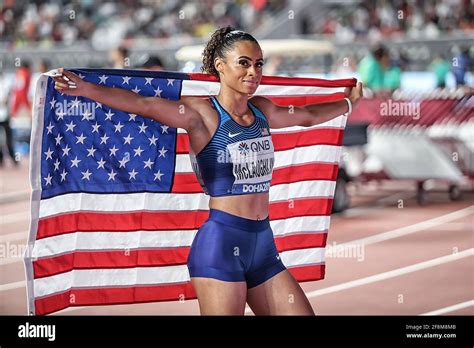 Doha 2019 Sydney Mclaughlin With The Usa Flag After Finishing Second In The 400m Hurdles At The