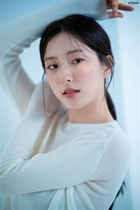 Pin By Alyaaa On Wjsn Prety Girl Twice Album Juju