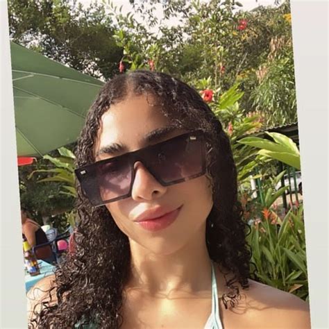 Stream Palacio Sofia Music Listen To Songs Albums Playlists For