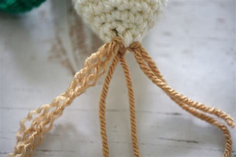 Amigurumi Scallion Free Crochet Pattern The Turtle Trunk