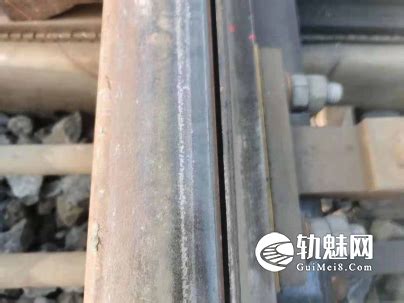 道岔运营中主要病害及原因分析 轨魅网