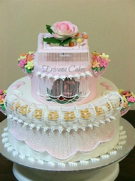 String Work On Cake