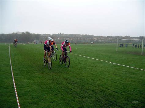 12 Temple School Strood Kent Velo Klubhaus