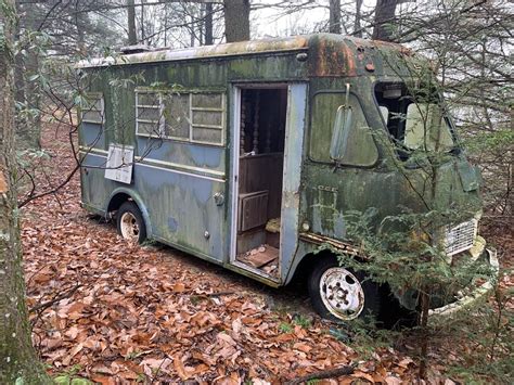 And Ideas I Can Only Find The Dodge Emblems And “dge” Rwhatsthiscar