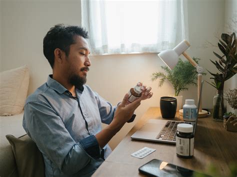 Prescription Drug Abuse In British Columbia Alberta And Ontario