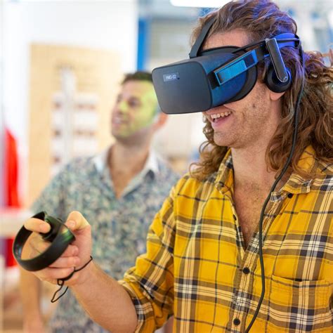 Imaginary Language Is A Set Of Geometric Objects That Foster Creativity