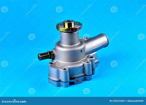 Engine Cooling Pump Engine Coolant Pump For Truck Selective Focus
