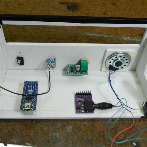 Diy Arduino Retro Look Fm Radio With Linear Scale