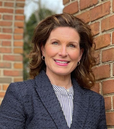 Know Your Worth And Negotiate Compensation With Confidence Beth Ehrbar