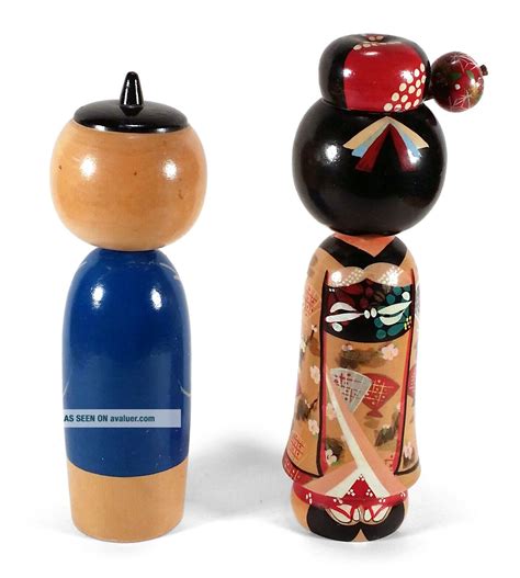 2 Vintage Japanese Kokeshi Painted Wood Wooden Dolls Bobble Wobble Head