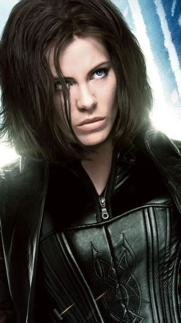 Selene Wallpaper