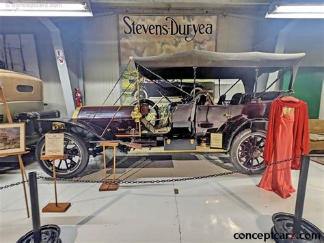 1909 Stevens Duryea Model Y