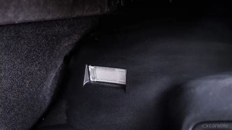 Compass Boot Light Image Compass Photos In India Carwale