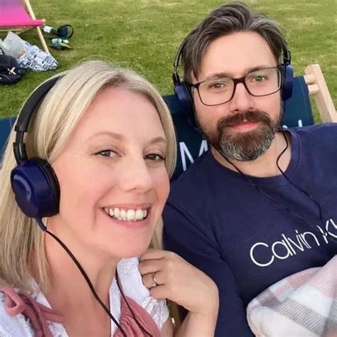 Young Mums Devastating Terminal Cancer Diagnosis After Surgery