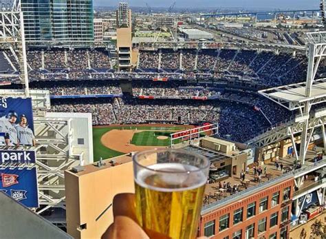Altitude Sky Lounge Rooftop Bar In San Diego The Rooftop Guide