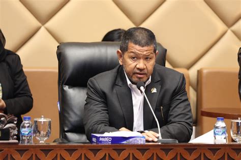 Roberth Rouw Mafia Permainkan Ongkos Angkutan Di Papua Partai Nasdem