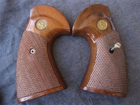 Python Nickel Grip Screw And Escutcheon Question Colt Forum