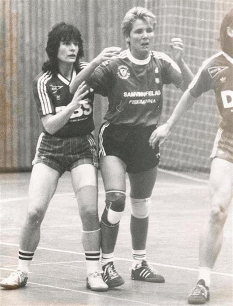 Hugleiðingar Nú Kyndilsstríðskvinnan Herborg Joensen Er Farin Hvannrókhvannrók