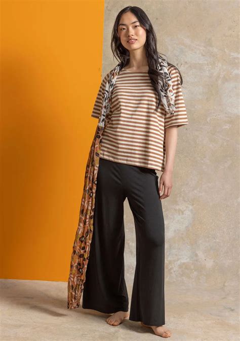 Essential Striped T Shirt In Organic Cotton