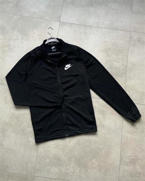 Олімпійка від Nike — ціна 1000 грн у каталозі Олімпійки Купити чоловічі речі за доступною ціною