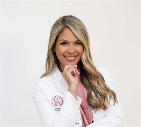 Dr Nitza Serrano
