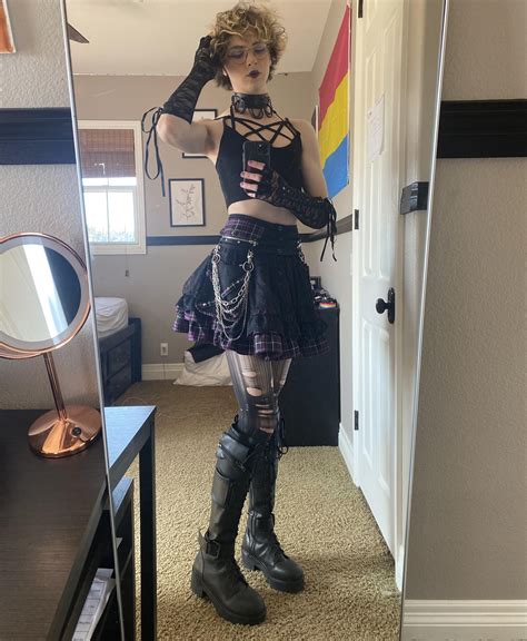 179 Best Upanfemboy Images On Pholder Pansexual Non Binary And Femboy
