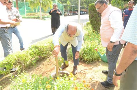 Icar Indian Agricultural Statistics Research Institute