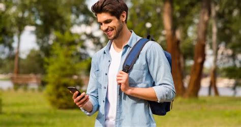 Explore Whats New Robin E