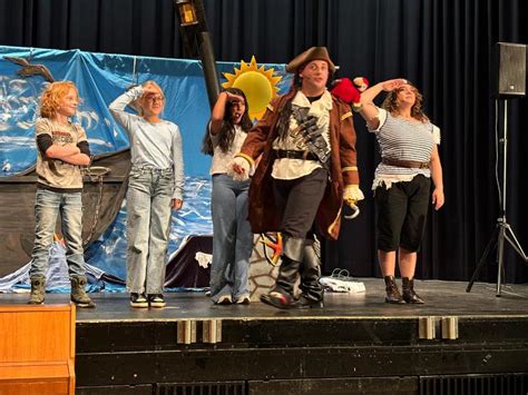 Captain Jack Interaktive Theateraufführung Für Die Klassen 5 Und 6