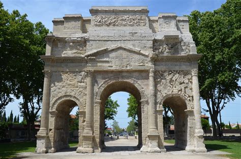 Triumphal Arch Of Orange Built During The Reign Of August Flickr