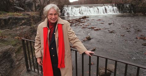 Nancy Wallace Fervent Savior Of The Bronx River Dies At 93 The New York Times