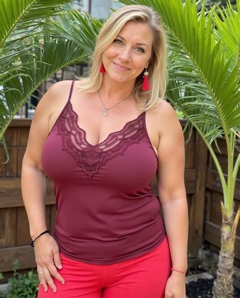 Single Older Women Looking For Friendships And Love Tired Of Being