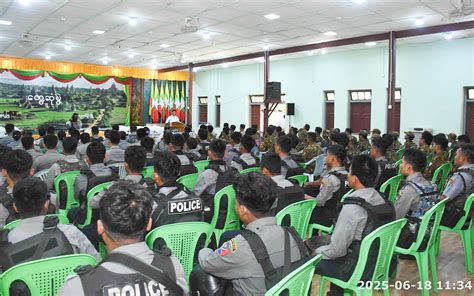 မန္တလေးတိုင်းဒေသကြီးအစိုးရအဖွဲ့ဝန်ကြီးချုပ် ဦးမျိုးအောင် လုံခြုံရေးအဖ