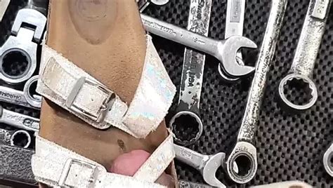 Naked In Her Suv Gay Average Cock Masturbation Porn Xhamster