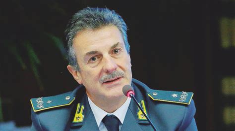 Un Eroe Daltri Tempi Il Generale Della Gdf Bottillo Il Corriere