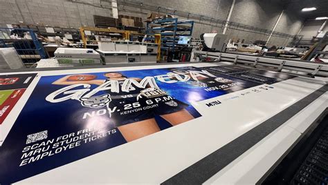 What To Look For When Choosing Custom Printers For Your Small Business