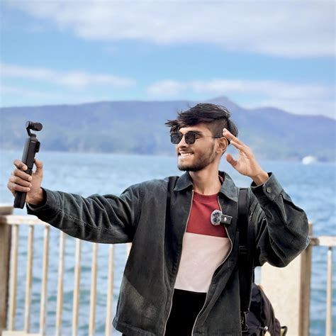 Im Fa Him ファヒム Shinagawa Ku Tokyo