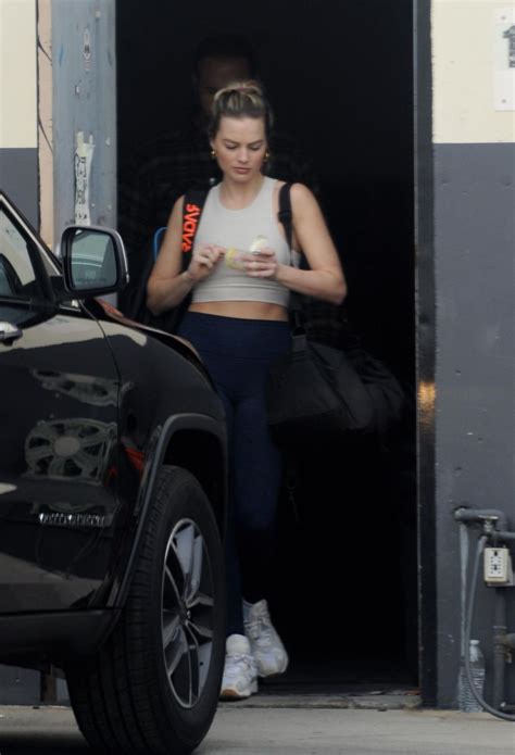 Margot Robbie Training For Birds Of Prey At A Gym In Los Angeles Hawtcelebs
