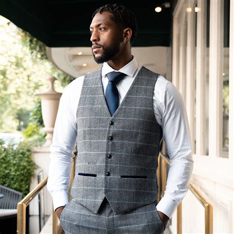 Paul Andrews Guide To Modern Wedding Suits For Grooms