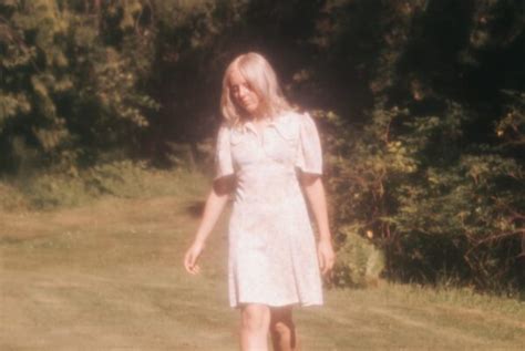 Review Mia Days ‘hellier Forever Is A Timeless Ode To ‘90s Grunge