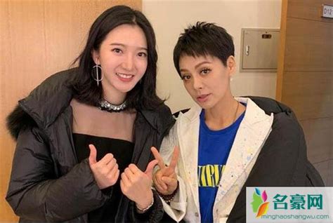 纪思清为什么被称为宝藏女孩 纪思清个人资料被扒文武双全 明星资讯 名豪网