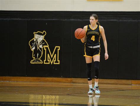 Analyse Intenzo Leads As Moorestown Swamps Washington Township Girls
