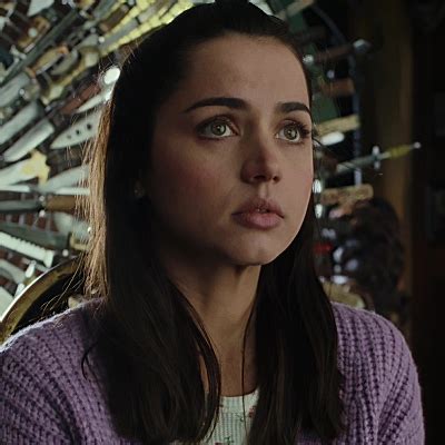 Ana De Armas As Marta Cabrera In Knives Out Drama