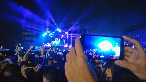 La Vuelta De Las Fiestas Electrónicas Viaje A Lo Profundo De Una