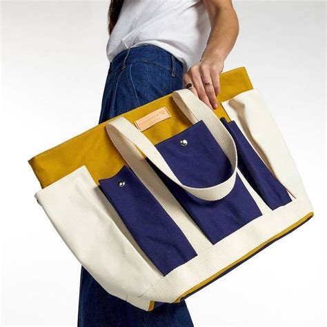 Épinglé Par Zully Valenzuela Sur Arte En Lienzo En 2024 Vanessa Bruno Collection Capsule