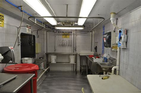 Mobile Processing Units Help Small Farmers Find Profit In Poultry Hobby Farms