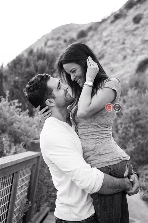 Hot Poses For Couples 15 Romantic And Natural Photography Standing