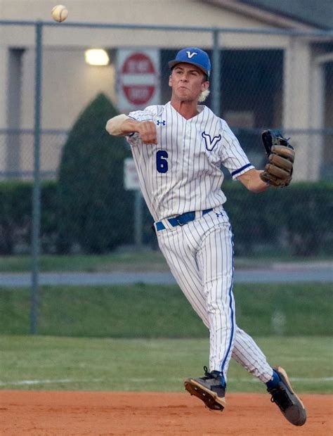 Baseball Lakeland Christian Dominates Bishop Mclaughlin To Reach