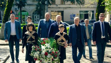 ქუთაისში 1989 წლის 9 აპრილის მოვლენების შედეგად დაღუპულთა ხსოვნას პატივი მიაგეს